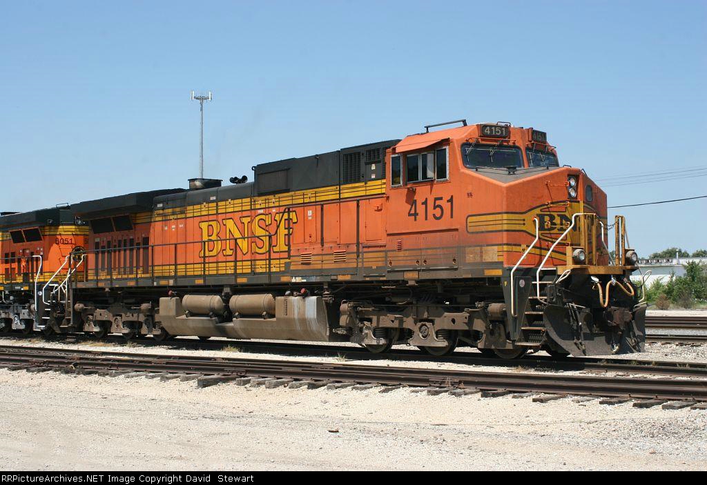 BNSF CW44-9 4151